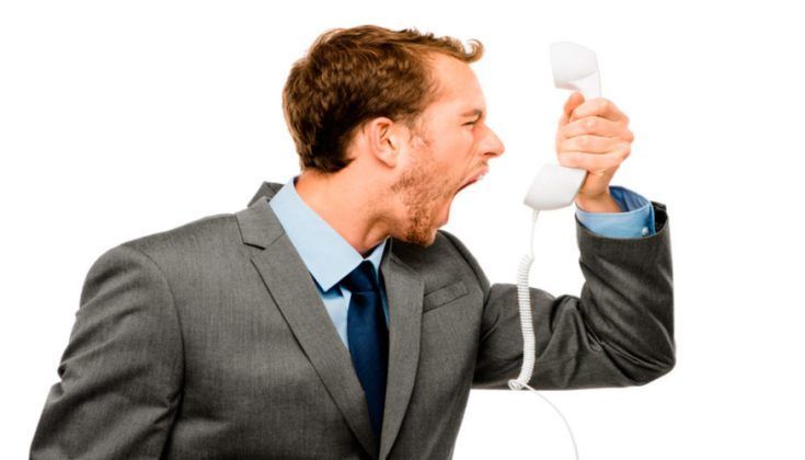 Cinco consejos para tratar con un cliente enojado de forma correcta